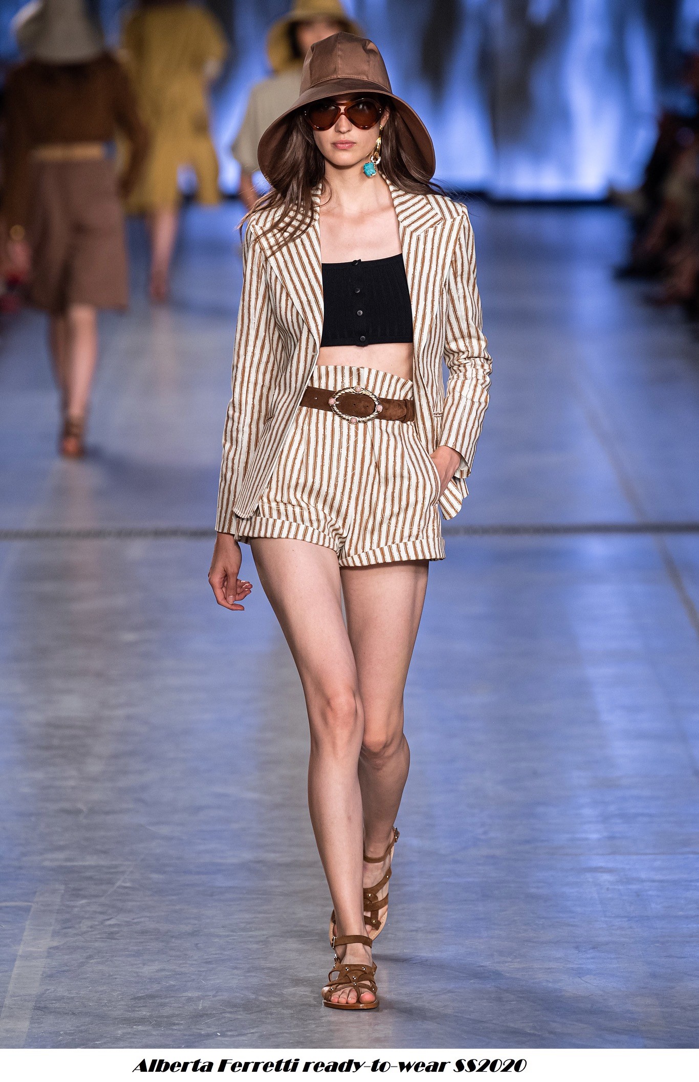 2020 SS Trends - Shorts Suits - Design & Fashion blog